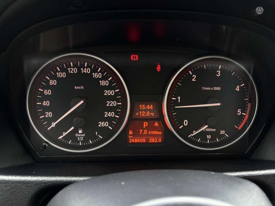 Brūns BMW X1 2009 Viļņa, ar dzinēja tilpumu 2.00 L un nobraukumu 248 tūkst. km par 7150 €, foto 34 vietnē AUTOMOTO.COM.LV