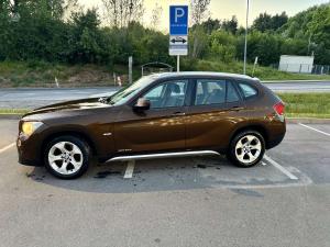 Brown BMW X1 2009 in Vilnius, with an engine capacity of 2.00 L and mileage of 340 thousand km for 4100 €, photo 6 on AUTOMOTO.COM.LV