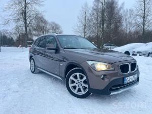 Brown BMW X1 2010 in Kuldiga, with an engine capacity of 2.00 L and mileage of 288 thousand km for 7290 €, photo  on AUTOMOTO.COM.LV