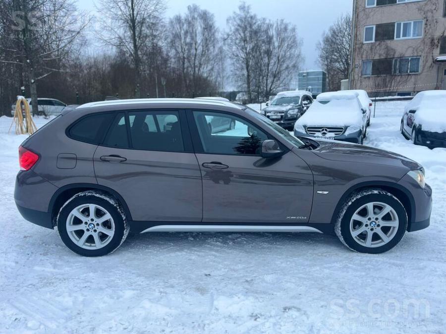 Brown BMW X1 2010 in Kuldiga, with an engine capacity of 2.00 L and mileage of 288 thousand km for 7290 €, photo 5 on AUTOMOTO.COM.LV