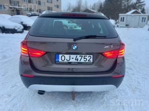 Brown BMW X1 2010 in Kuldiga, with an engine capacity of 2.00 L and mileage of 288 thousand km for 7290 €, photo 7 on AUTOMOTO.COM.LV