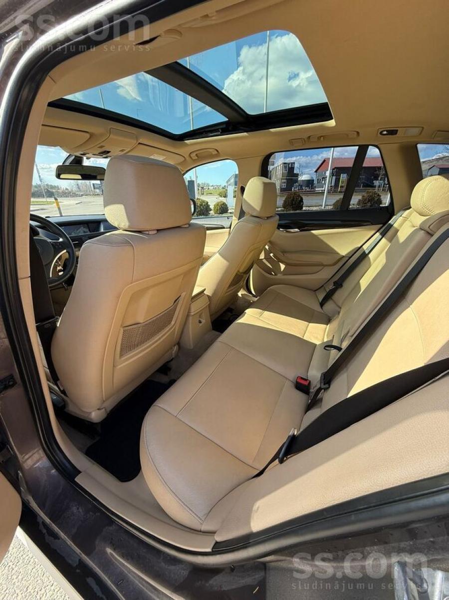 Brūns BMW X1 2010 Rīga, ar dzinēja tilpumu 2.00 L un nobraukumu 261 tūkst. km par 8500 €, foto 10 vietnē AUTOMOTO.COM.LV