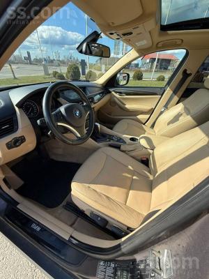 Brūns BMW X1 2010 Rīga, ar dzinēja tilpumu 2.00 L un nobraukumu 261 tūkst. km par 8500 €, foto 11 vietnē AUTOMOTO.COM.LV