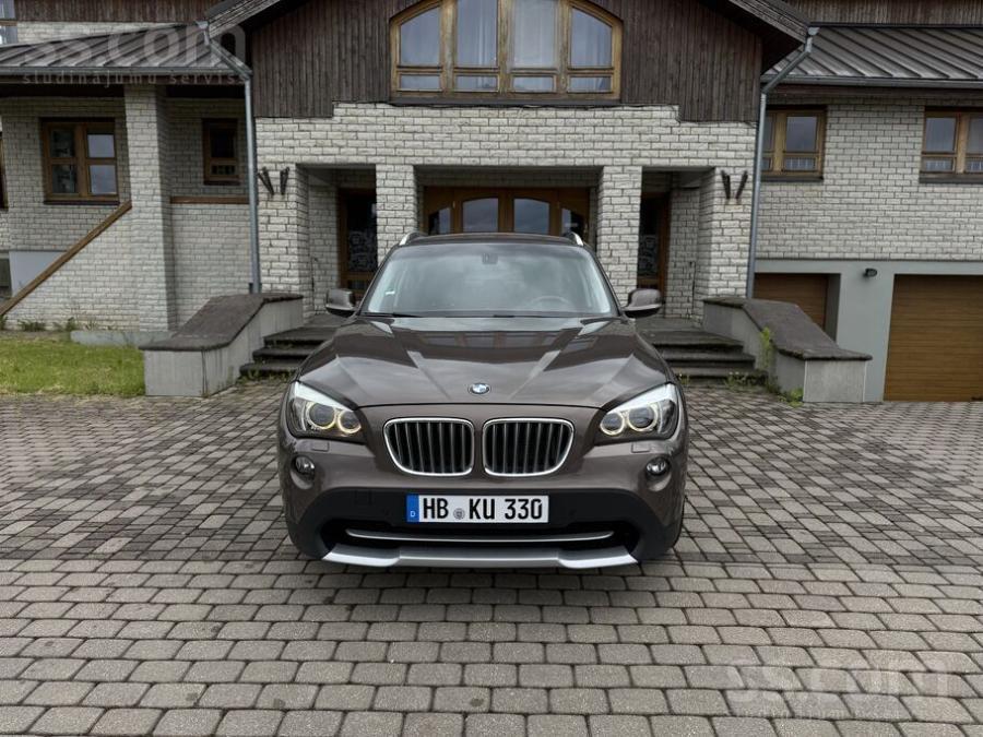 Brown BMW X1 2010 in Cesis, with an engine capacity of 2.00 L and mileage of 205 thousand km for 6750 €, photo 3 on AUTOMOTO.COM.LV