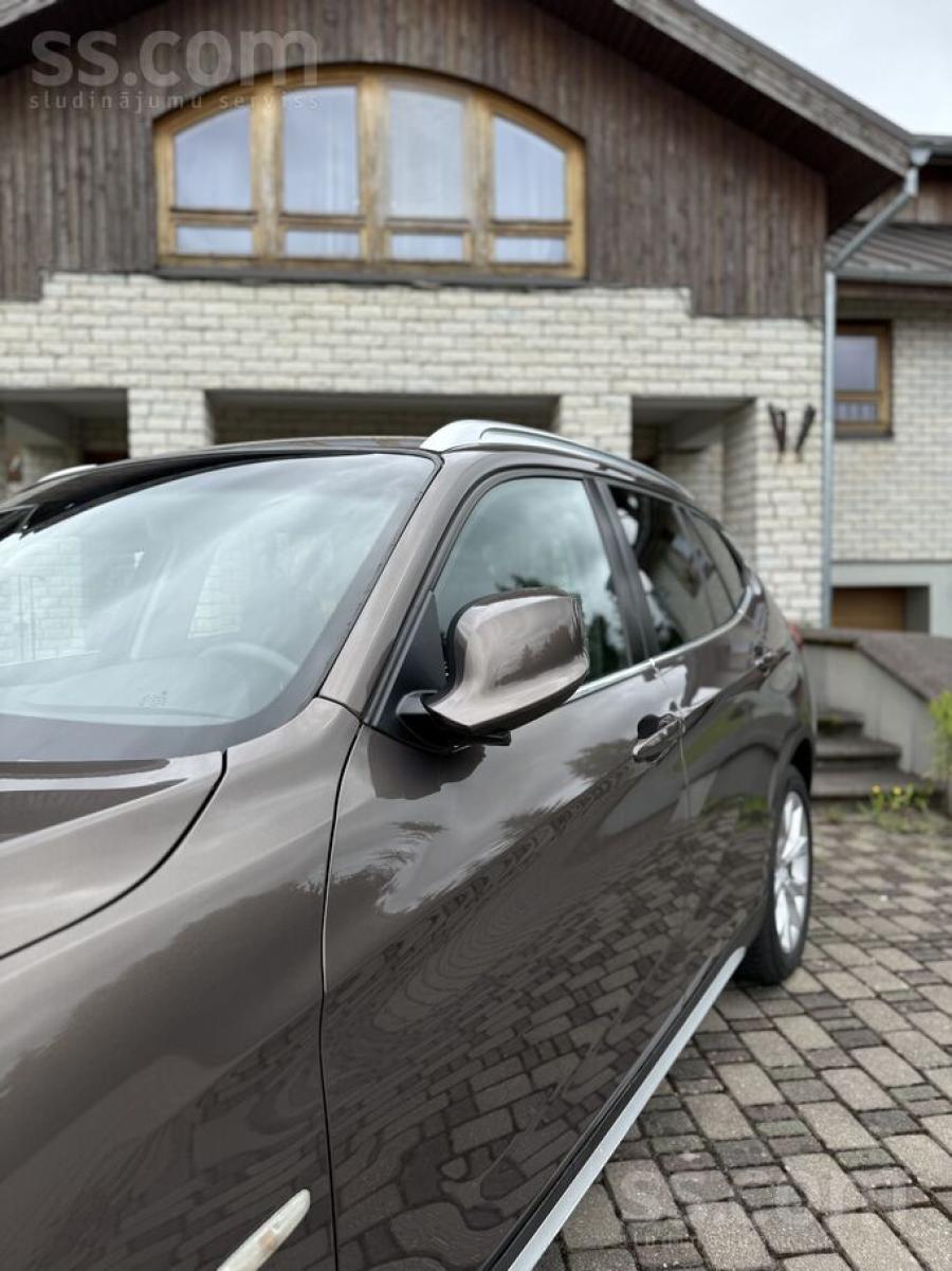 Brown BMW X1 2010 in Cesis, with an engine capacity of 2.00 L and mileage of 205 thousand km for 6750 €, photo 20 on AUTOMOTO.COM.LV