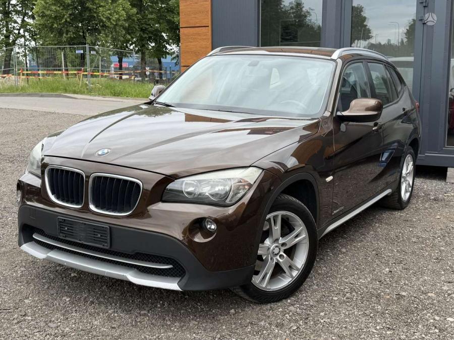 Brown BMW X1 2010 in Kaunas, with an engine capacity of 2.00 L and mileage of 193 thousand km for 5750 €, photo 3 on AUTOMOTO.COM.LV