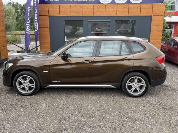 Brown BMW X1 2010 in Kaunas, with an engine capacity of 2.00 L and mileage of 193 thousand km for 5750 €, photo 3 on AUTOMOTO.COM.LV