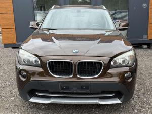 Brown BMW X1 2010 in Kaunas, with an engine capacity of 2.00 L and mileage of 193 thousand km for 5750 €, photo 8 on AUTOMOTO.COM.LV