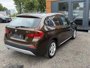 Brown BMW X1 2010 in Kaunas, with an engine capacity of 2.00 L and mileage of 193 thousand km for 5750 €, photo 11 on AUTOMOTO.COM.LV