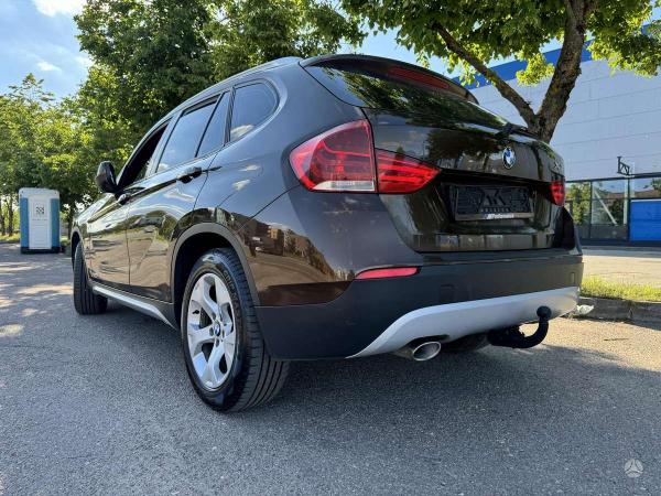 Brūns BMW X1 2010 Kauņa, ar dzinēja tilpumu 2.00 L un nobraukumu 268 tūkst. km par 6590 €, foto 4 vietnē AUTOMOTO.COM.LV