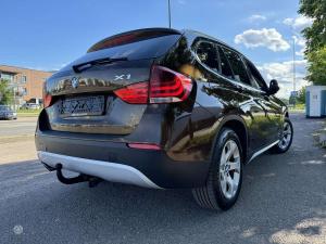 Brown BMW X1 2010 in Kaunas, with an engine capacity of 2.00 L and mileage of 268 thousand km for 6590 €, photo 9 on AUTOMOTO.COM.LV