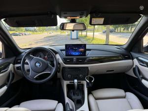Brown BMW X1 2010 in Kaunas, with an engine capacity of 2.00 L and mileage of 268 thousand km for 6590 €, photo 21 on AUTOMOTO.COM.LV