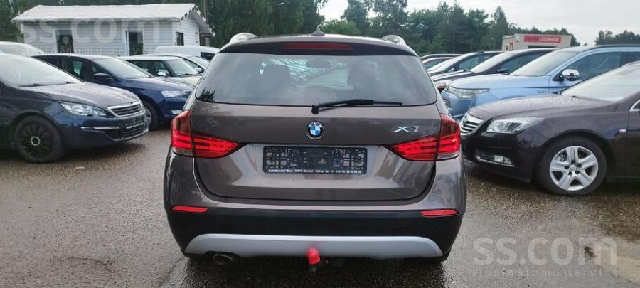 Brūns BMW X1 2010 Rīga, ar dzinēja tilpumu 2.00 L un nobraukumu 0 tūkst. km par 6500 €, foto 7 vietnē AUTOMOTO.COM.LV