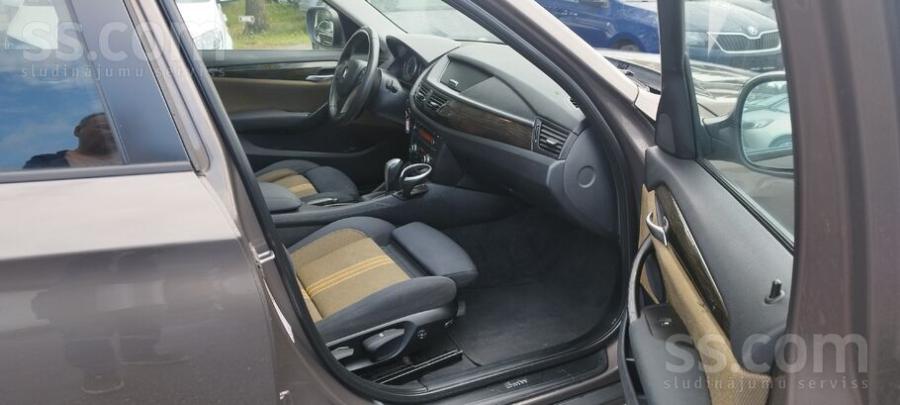 Brūns BMW X1 2010 Rīga, ar dzinēja tilpumu 2.00 L un nobraukumu 0 tūkst. km par 6500 €, foto 18 vietnē AUTOMOTO.COM.LV