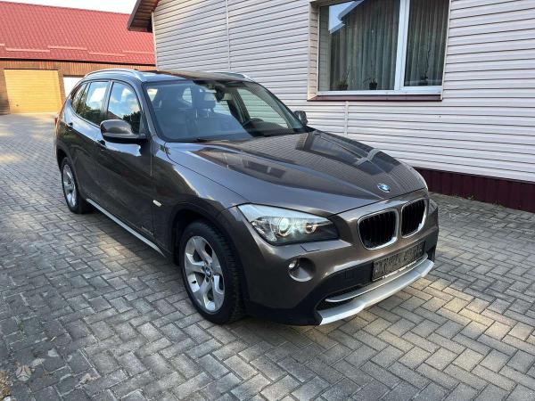 Brown BMW X1 2010 in Vilkaviskis, with an engine capacity of 2.00 L and mileage of 289 thousand km for 6200 €, photo 3 on AUTOMOTO.COM.LV