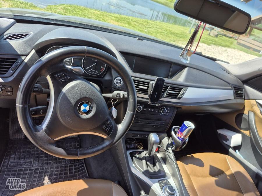Brūns BMW X1 2010 Kelmė, ar dzinēja tilpumu 2.00 L un nobraukumu 290 tūkst. km par 7800 €, foto 7 vietnē AUTOMOTO.COM.LV