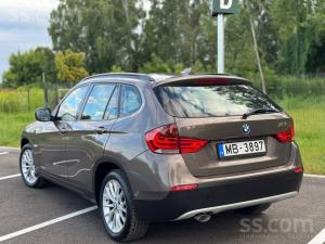 Brown BMW X1 2010 in Riga, with an engine capacity of 2.00 L and mileage of 272 thousand km for 5450 €, photo 5 on AUTOMOTO.COM.LV