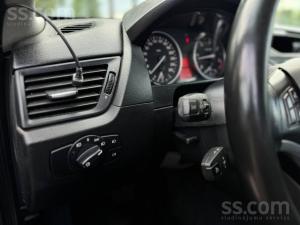 Brown BMW X1 2010 in Riga, with an engine capacity of 2.00 L and mileage of 272 thousand km for 5450 €, photo 13 on AUTOMOTO.COM.LV