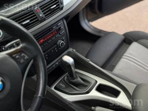 Brown BMW X1 2010 in Riga, with an engine capacity of 2.00 L and mileage of 272 thousand km for 5450 €, photo 14 on AUTOMOTO.COM.LV