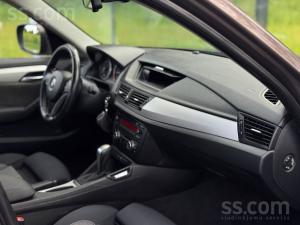 Brown BMW X1 2010 in Riga, with an engine capacity of 2.00 L and mileage of 272 thousand km for 5450 €, photo 16 on AUTOMOTO.COM.LV