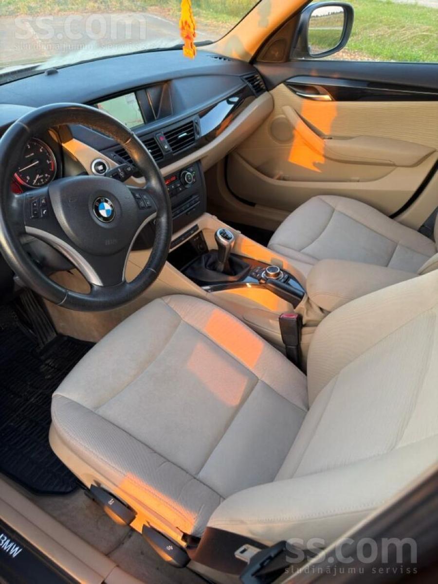 Brūns BMW X1 2010 Bauska, ar dzinēja tilpumu 2.00 L un nobraukumu 355 tūkst. km par 4850 €, foto 10 vietnē AUTOMOTO.COM.LV