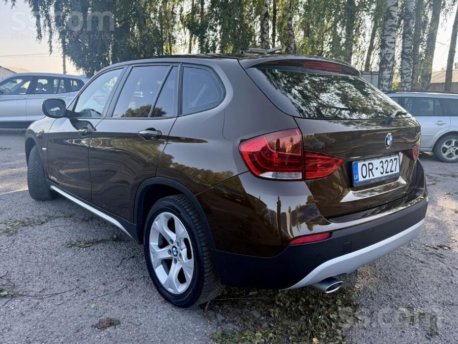 Brūns BMW X1 2010 Rīga, ar dzinēja tilpumu 2.00 L un nobraukumu 0 tūkst. km par 5990 €, foto 10 vietnē AUTOMOTO.COM.LV