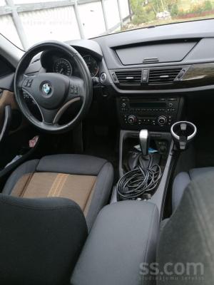 Brown BMW X1 2010 in Riga, with an engine capacity of 2.00 L and mileage of 230 thousand km for 6700 €, photo 7 on AUTOMOTO.COM.LV
