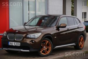 Brown BMW X1 2010 in Riga, with an engine capacity of 2.00 L and mileage of 360 thousand km for 5995 €, photo  on AUTOMOTO.COM.LV