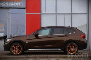 Brūns BMW X1 2010 Rīga, ar dzinēja tilpumu 2.00 L un nobraukumu 360 tūkst. km par 5995 €, foto 3 vietnē AUTOMOTO.COM.LV