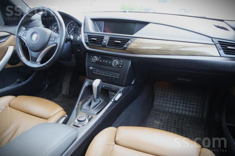 Brūns BMW X1 2010 Rīga, ar dzinēja tilpumu 2.00 L un nobraukumu 360 tūkst. km par 5995 €, foto 15 vietnē AUTOMOTO.COM.LV