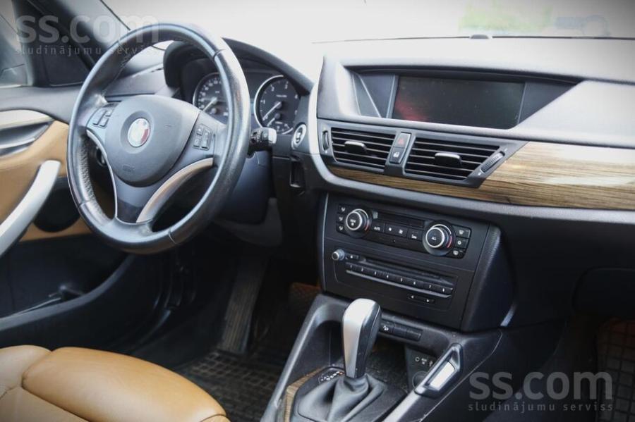 Brūns BMW X1 2010 Rīga, ar dzinēja tilpumu 2.00 L un nobraukumu 360 tūkst. km par 5995 €, foto 16 vietnē AUTOMOTO.COM.LV