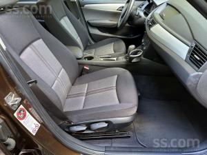 Brūns BMW X1 2010 Rīga, ar dzinēja tilpumu 2.00 L un nobraukumu 222 tūkst. km par 6500 €, foto 15 vietnē AUTOMOTO.COM.LV