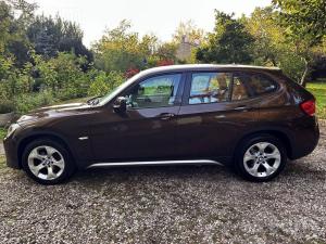 Brūns BMW X1 2010 Rīga, ar dzinēja tilpumu 2.00 L un nobraukumu 222 tūkst. km par 6500 €, foto 29 vietnē AUTOMOTO.COM.LV