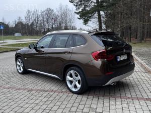 Brūns BMW X1 2011 Rīga, ar dzinēja tilpumu 2.00 L un nobraukumu 224 tūkst. km par 8990 €, foto 6 vietnē AUTOMOTO.COM.LV