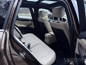 Brūns BMW X1 2011 Rīga, ar dzinēja tilpumu 2.00 L un nobraukumu 224 tūkst. km par 8990 €, foto 31 vietnē AUTOMOTO.COM.LV