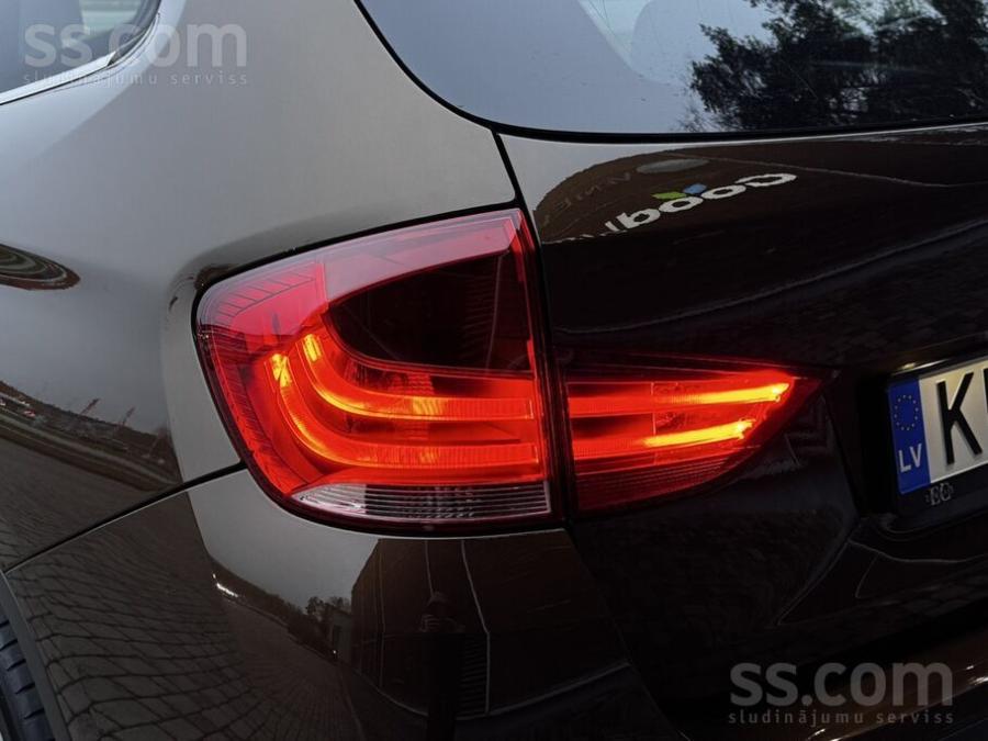 Brūns BMW X1 2011 Rīga, ar dzinēja tilpumu 2.00 L un nobraukumu 224 tūkst. km par 8990 €, foto 34 vietnē AUTOMOTO.COM.LV
