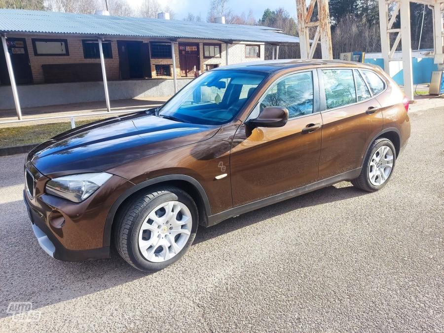 Brūns BMW X1 2011 Utena, ar dzinēja tilpumu 2.00 L un nobraukumu 266 tūkst. km par 6250 €, foto 11 vietnē AUTOMOTO.COM.LV