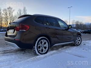 Brūns BMW X1 2011 Rīga, ar dzinēja tilpumu 2.00 L un nobraukumu 0 tūkst. km par 6600 €, foto 7 vietnē AUTOMOTO.COM.LV