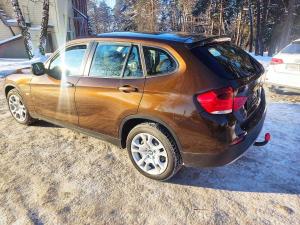 Brūns BMW X1 2011 Utena, ar dzinēja tilpumu 2.00 L un nobraukumu 268 tūkst. km par 6300 €, foto 5 vietnē AUTOMOTO.COM.LV