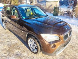 Brūns BMW X1 2011 Utena, ar dzinēja tilpumu 2.00 L un nobraukumu 268 tūkst. km par 6300 €, foto 23 vietnē AUTOMOTO.COM.LV