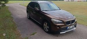 Brūns BMW X1 2011 Telšiai, ar dzinēja tilpumu 2.00 L un nobraukumu 370 tūkst. km par 7000 €, foto 2 vietnē AUTOMOTO.COM.LV