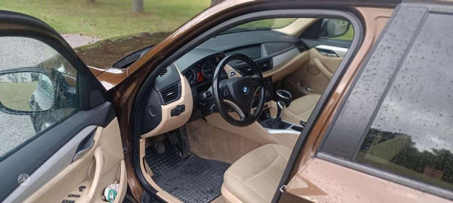 Brūns BMW X1 2011 Telšiai, ar dzinēja tilpumu 2.00 L un nobraukumu 370 tūkst. km par 7000 €, foto 7 vietnē AUTOMOTO.COM.LV