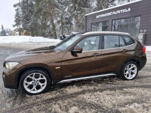 Brown BMW X1 2011 in Utena, with an engine capacity of 2.00 L and mileage of 265 thousand km for 7650 €, photo 14 on AUTOMOTO.COM.LV