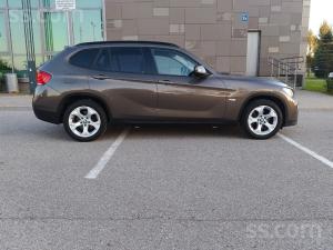 Brown BMW X1 2011 in Jelgava, with an engine capacity of 2.00 L and mileage of 294 thousand km for 7350 €, photo  on AUTOMOTO.COM.LV