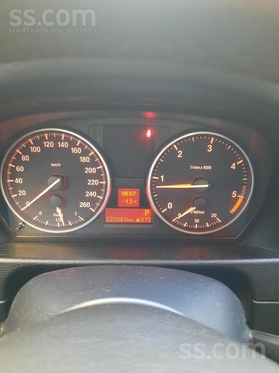 Brūns BMW X1 2011 Rīga, ar dzinēja tilpumu 2.00 L un nobraukumu 237 tūkst. km par 7100 €, foto 8 vietnē AUTOMOTO.COM.LV