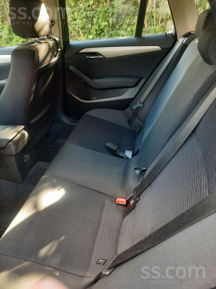 Brūns BMW X1 2011 Rīga, ar dzinēja tilpumu 2.00 L un nobraukumu 237 tūkst. km par 7100 €, foto 11 vietnē AUTOMOTO.COM.LV