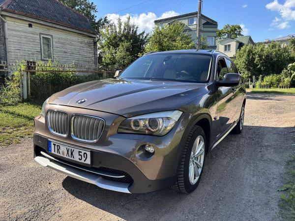 Brūns BMW X1 2011 Kauņa, ar dzinēja tilpumu 2.00 L un nobraukumu 280 tūkst. km par 6500 €, foto 7 vietnē AUTOMOTO.COM.LV