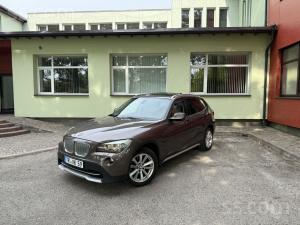 Brown BMW X1 2011 in Cesis, with an engine capacity of 2.00 L and mileage of 258 thousand km for 7650 €, photo 4 on AUTOMOTO.COM.LV