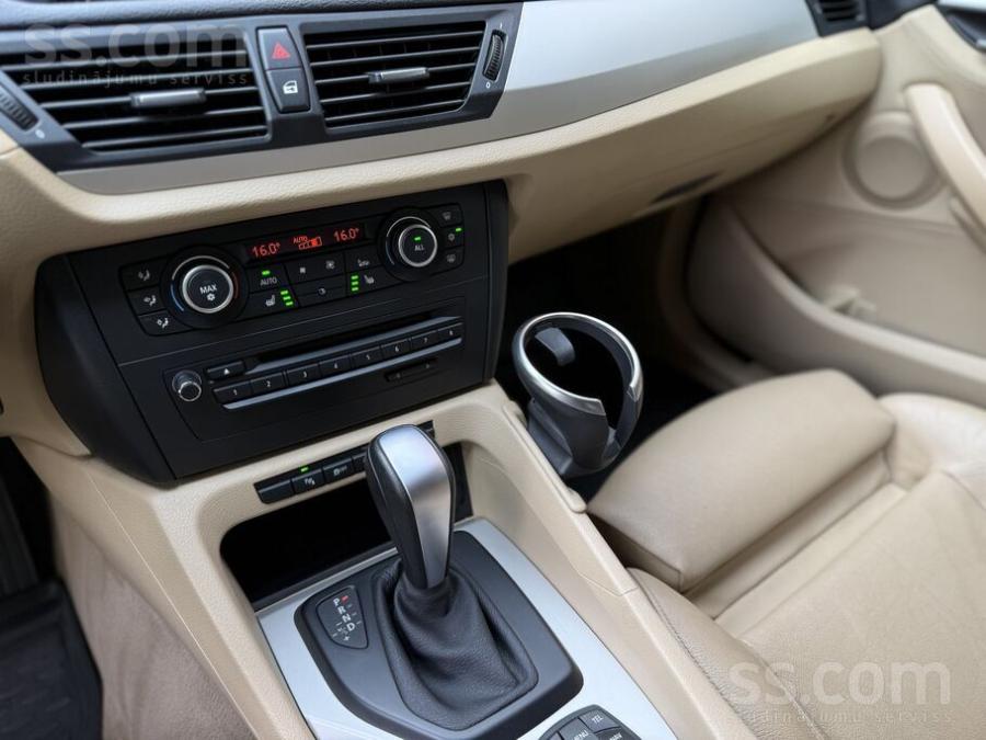 Brown BMW X1 2011 in Cesis, with an engine capacity of 2.00 L and mileage of 258 thousand km for 7650 €, photo 13 on AUTOMOTO.COM.LV