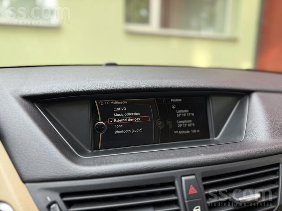 Brown BMW X1 2011 in Cesis, with an engine capacity of 2.00 L and mileage of 258 thousand km for 7650 €, photo 28 on AUTOMOTO.COM.LV